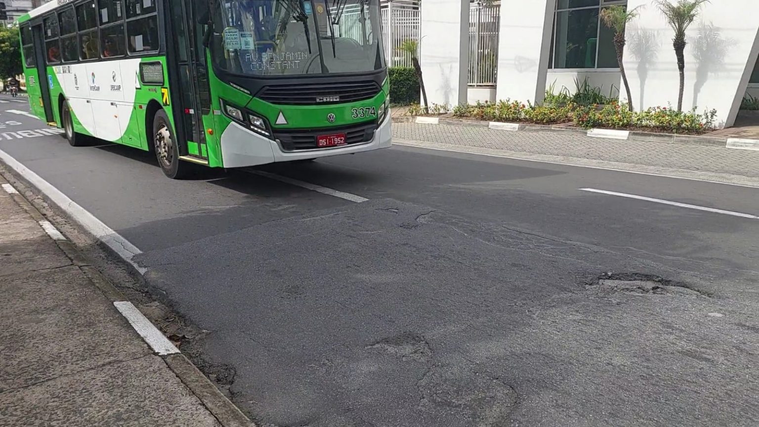 Corredor Central ganhará novo pavimento entre as avenidas Anchieta e ...