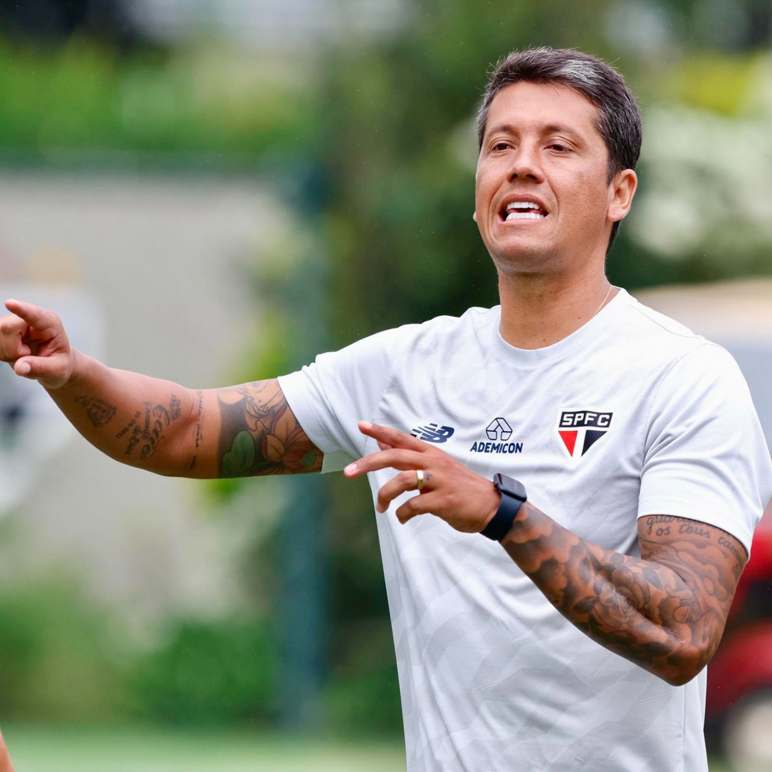 Técnico Thiago Carpini chega ao São Paulo e não economiza nos elogios ...